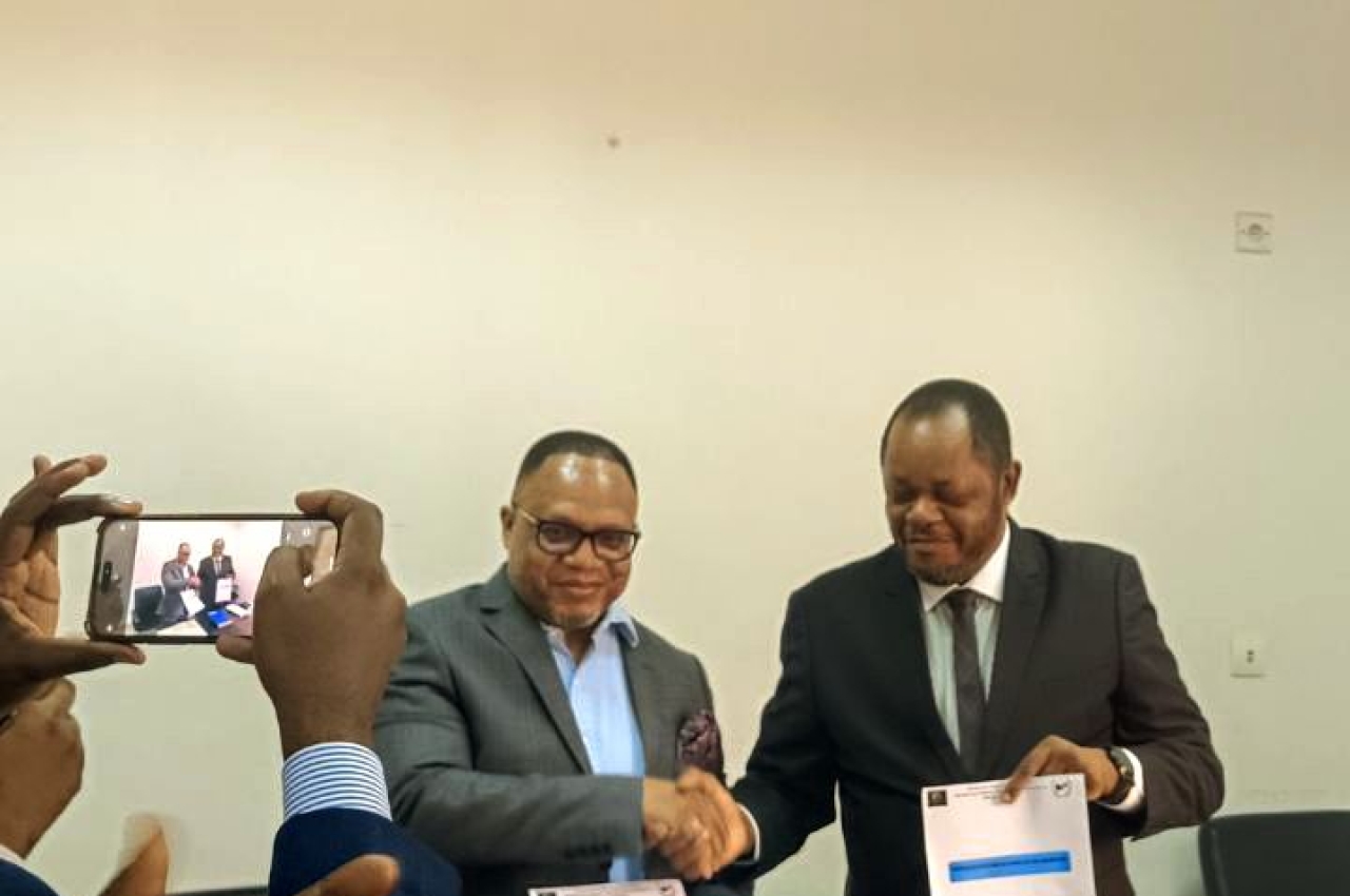 L'ONIP et la CNR signent un protocole d'accord pour identifier tous les ...